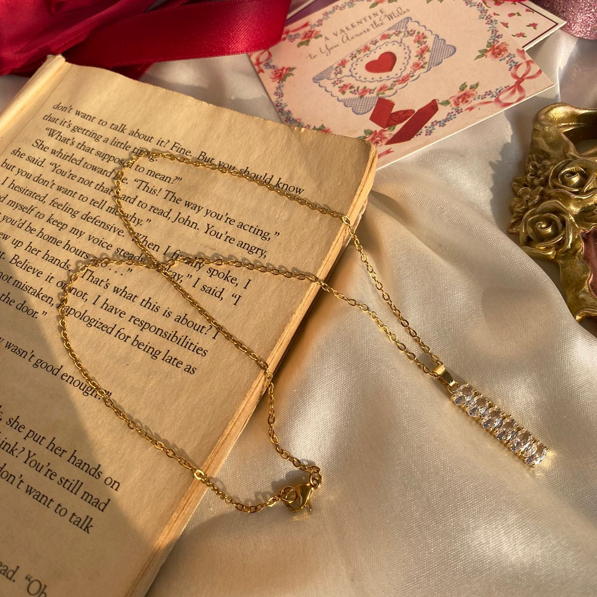 Celestial Chains Neckchain – Dipi Treats