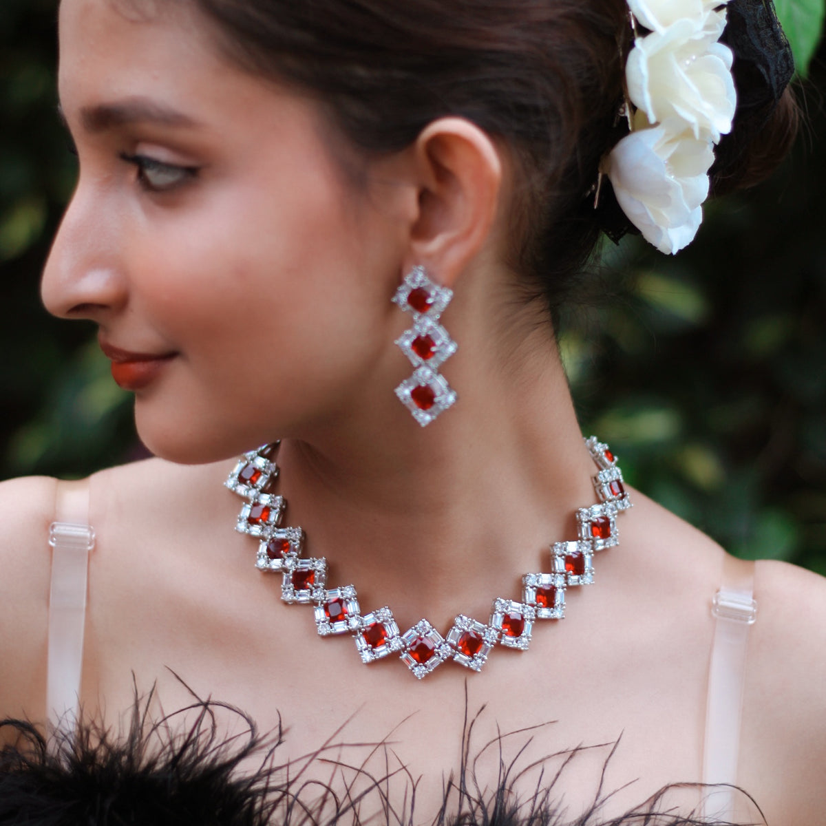 Champagne Cascade Luxe Set - Red – Dipi Treats